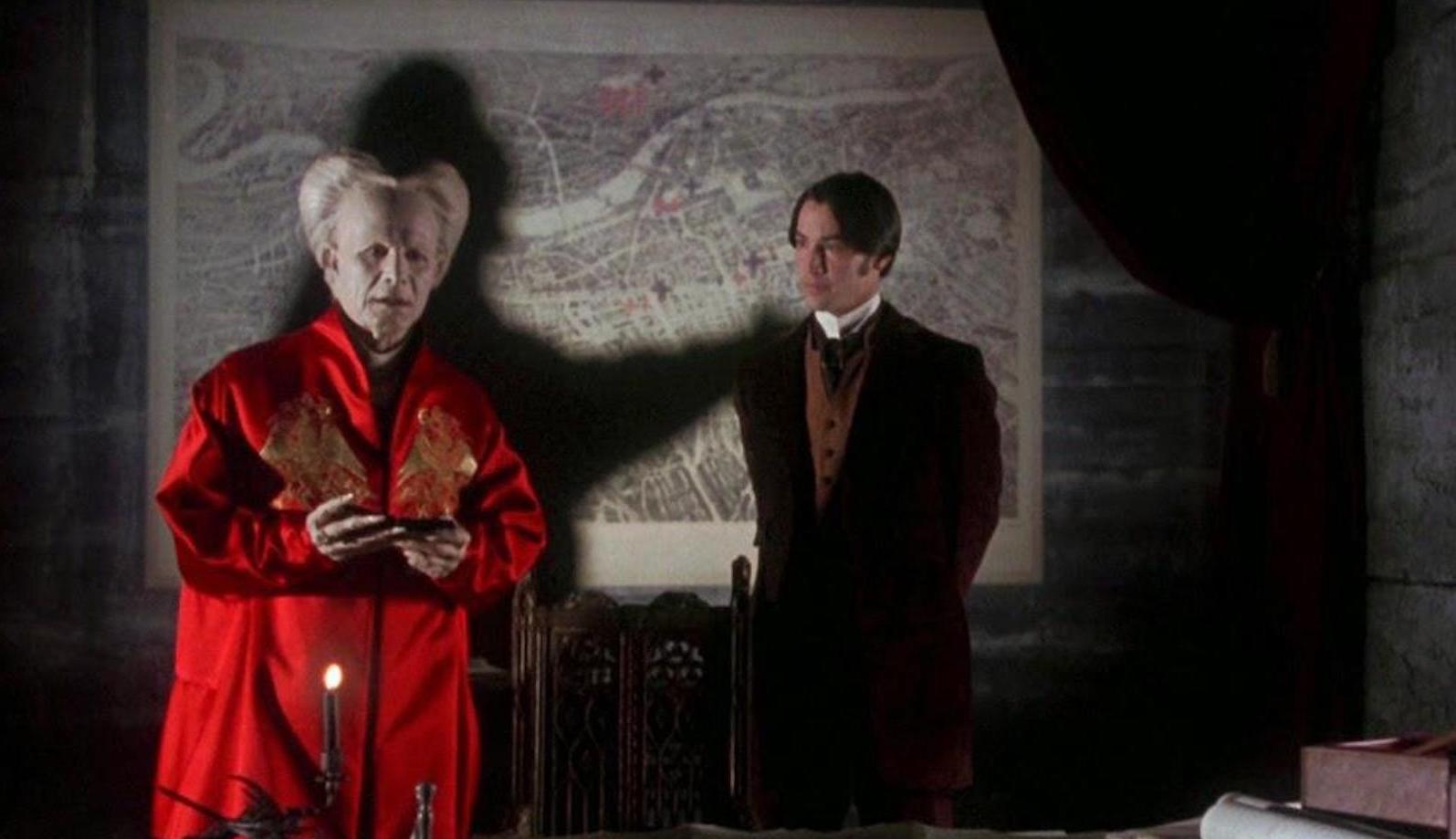 Horror History: Bram Stoker’s Dracula - Morbidly Beautiful